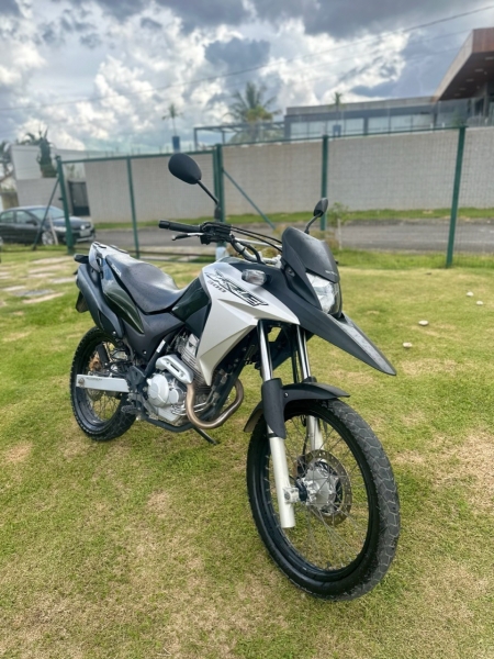 XRE 300 ou 15 MIL #2 :: vickalves.com.br